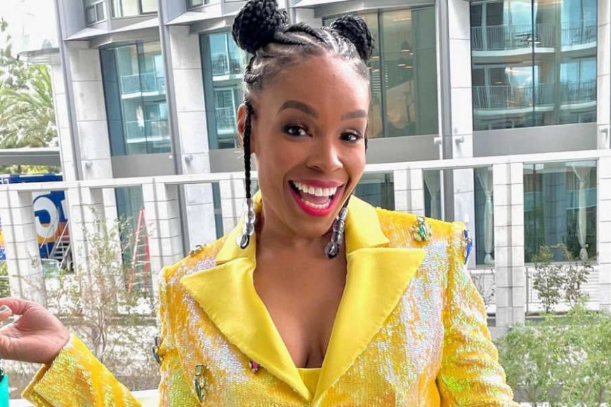 Comedian Amber Ruffin Comes Out as Queer - LGBT Prime - News Magazine