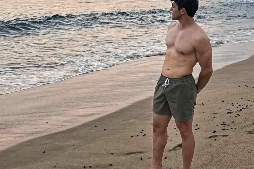 Gay ex-college football player’s coming-out video a lifeline for ...